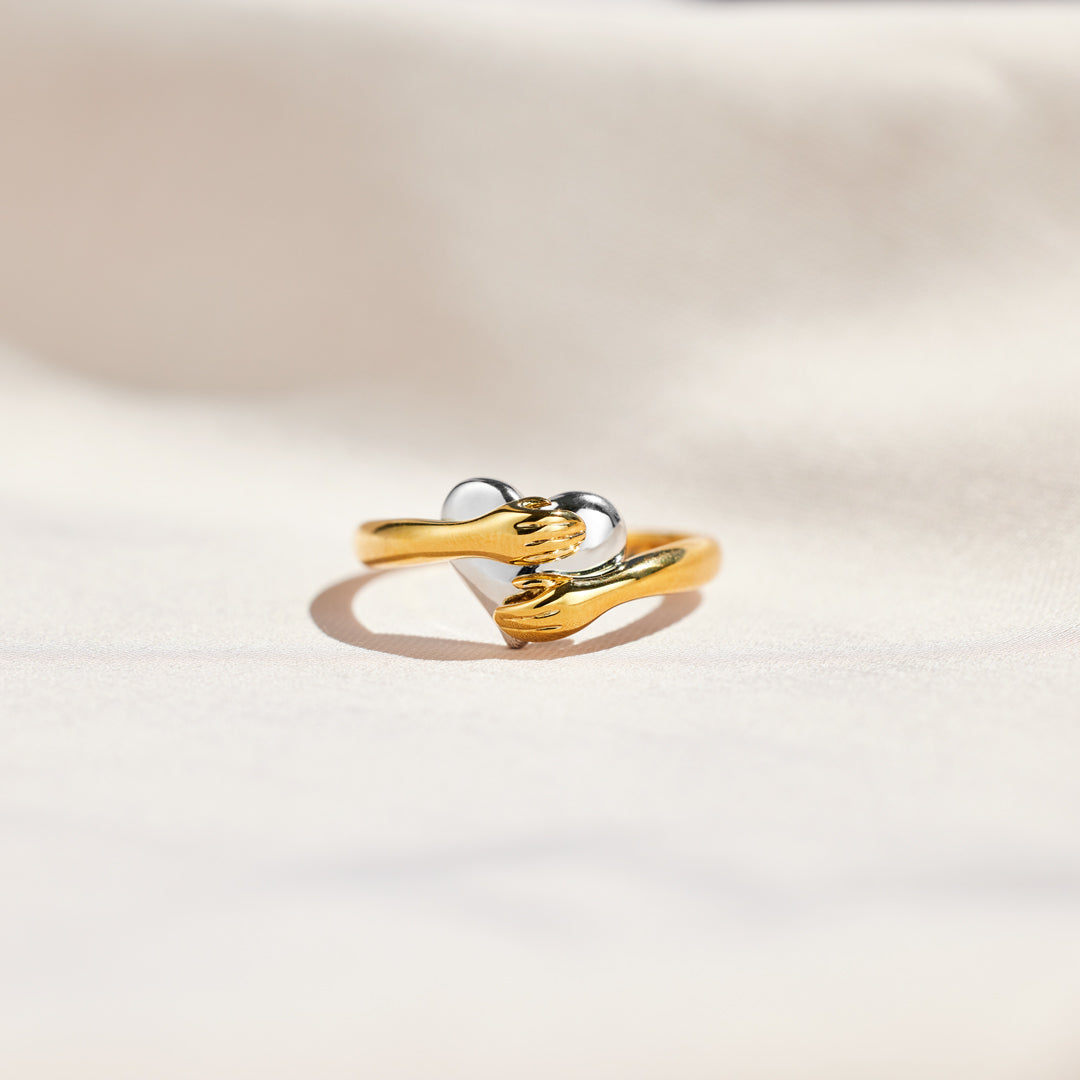 Feel My Love Hug Heart Ring