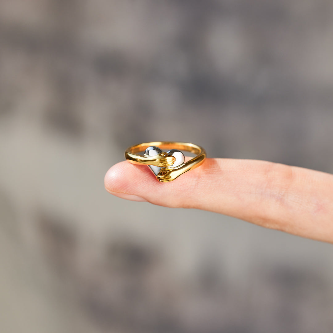 Feel My Love Hug Heart Ring